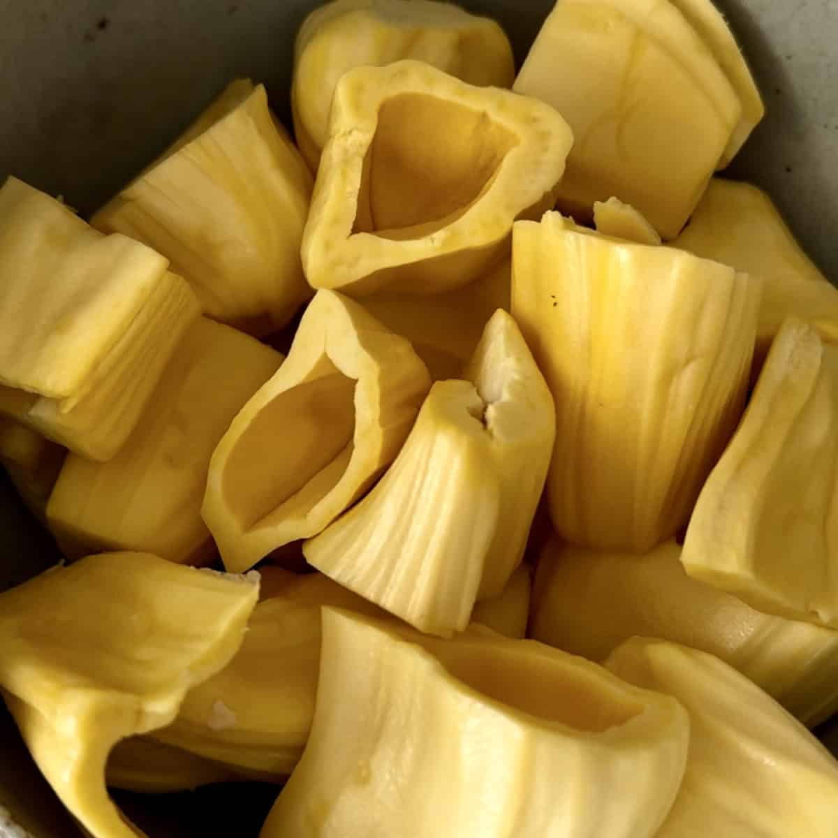 How To Make Dairy Free Jackfruit Ice-Cream. (No Churn Needed).